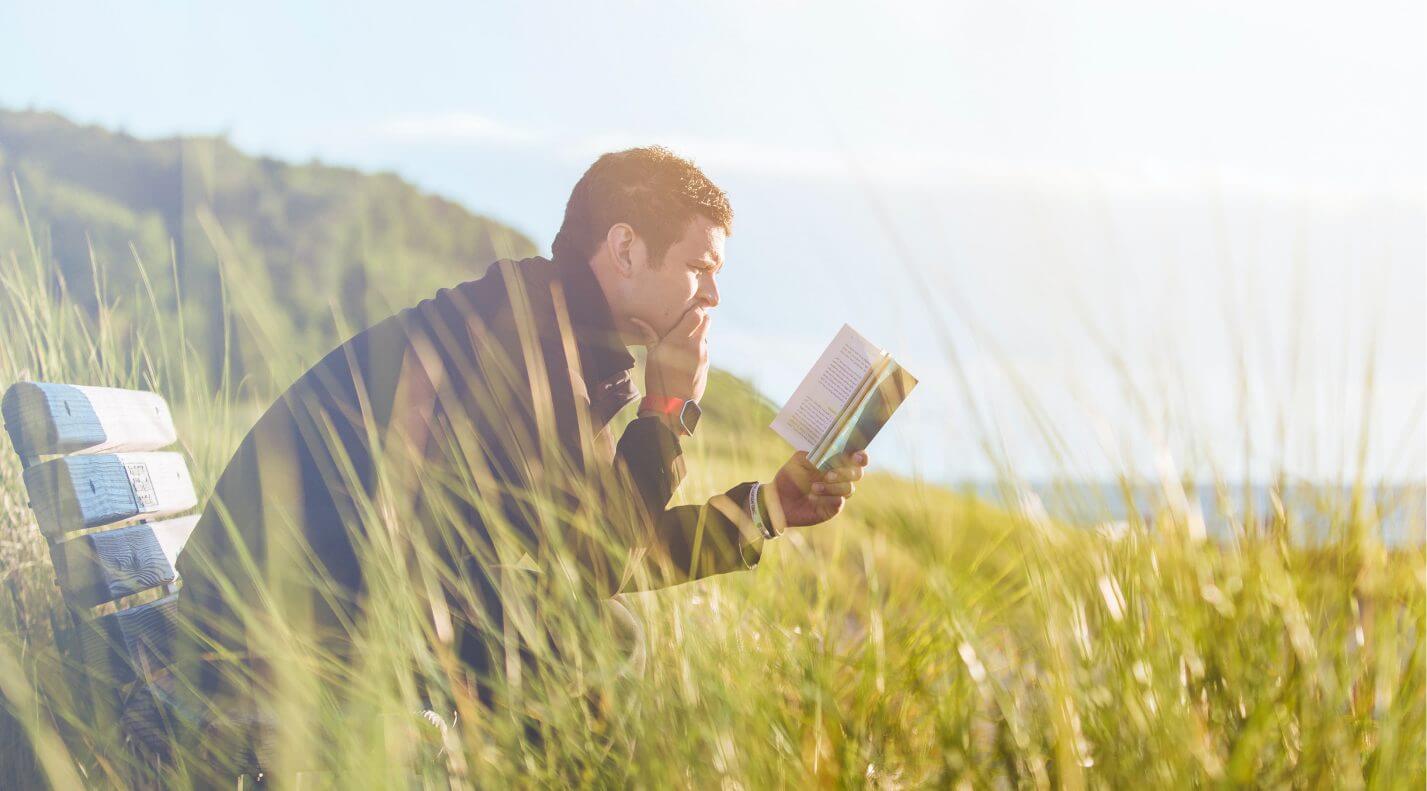 How to Read Productively: 8 Ways to Get More From Your Reading